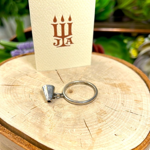 James Avery | Jewelry | James Avery Sterling Silver Dangle Ring Size 75 ...